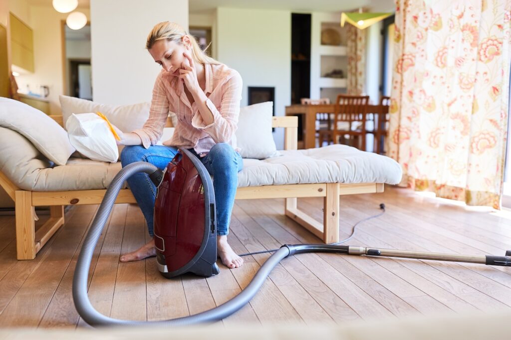 How to Fix a Vacuum Cleaner that Runs but Has No Suction